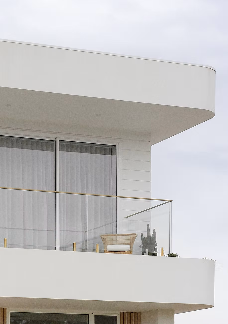 HAAUS. 5 Front Entrance