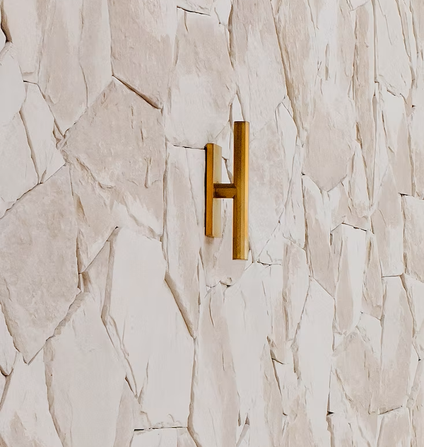 HAAUS. 5 Front Entrance